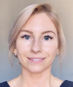 Ashley Hook's Instagram, Twitter & Facebook on IDCrawl